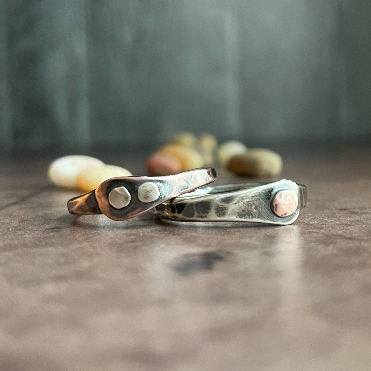Metal thumb ring store
